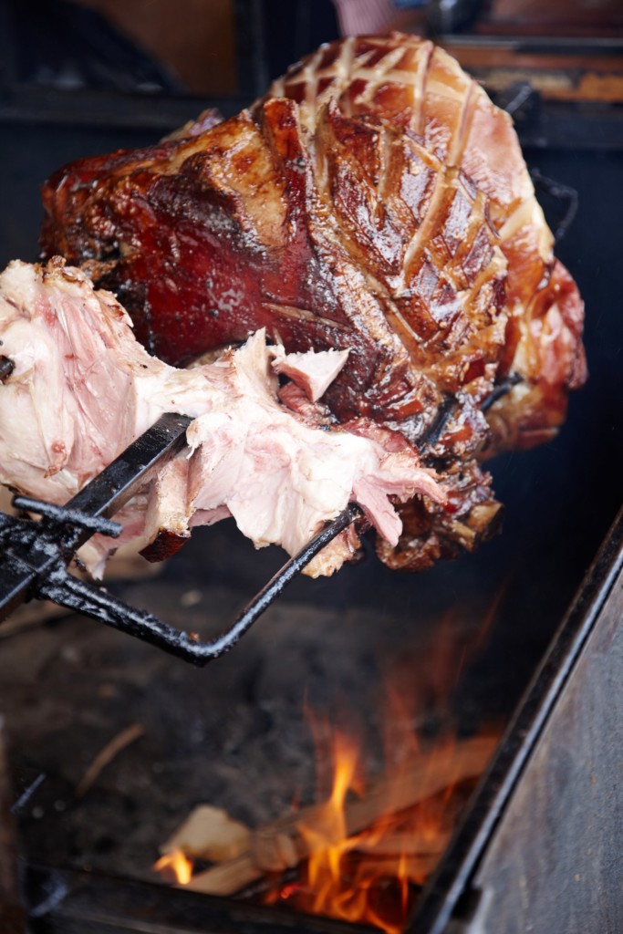 Tonbridge hog roast catering for weddings, parties & events